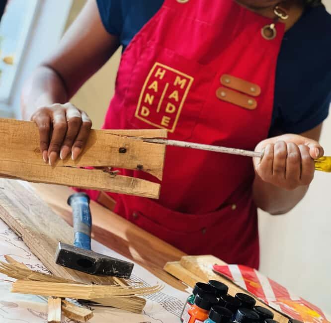 Caribbean Driftwood Making in Curaçao - Who Will Love This Experience?
