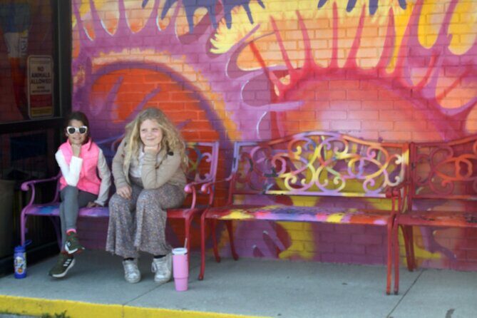 Carolina Beach Mural Photo Tour - FAQ