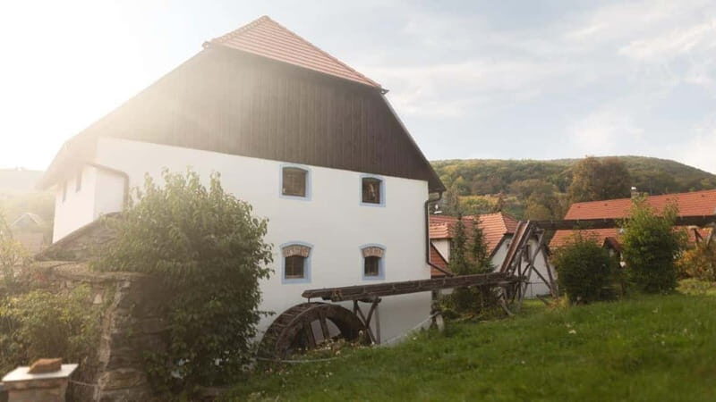 Carpathian Wine tasting tour + Red Stone Castle (Bratislava) - Key Points