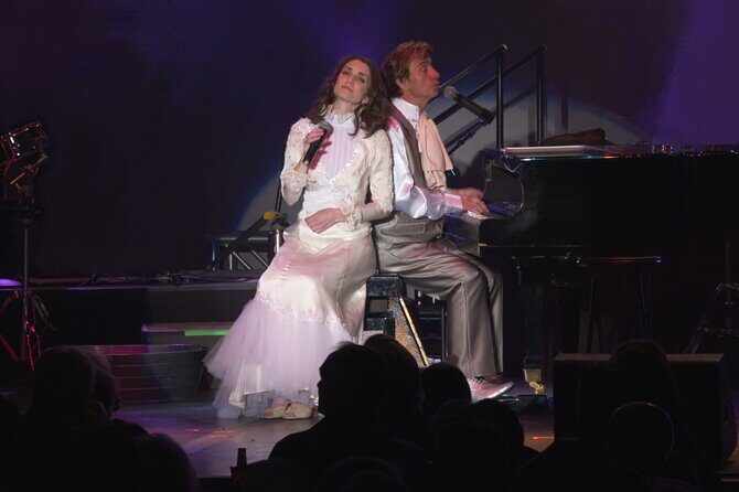 Carpenters Legacy at Planet Hollywood Resort and Casino - What to Expect from the Experience