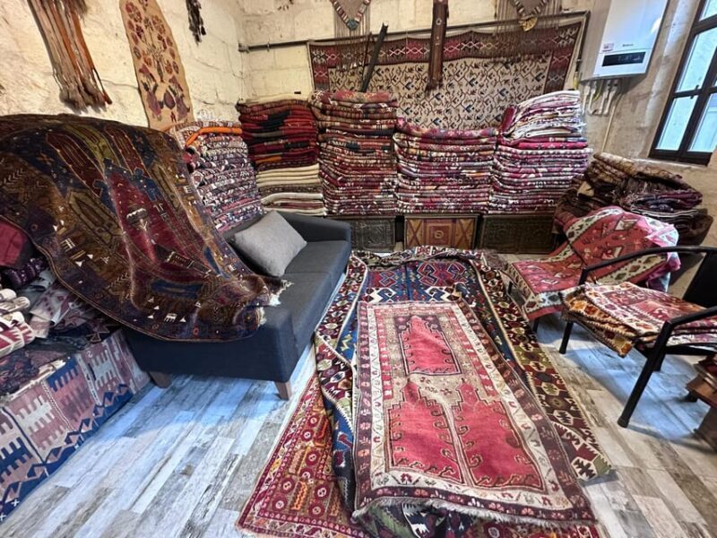 Carpet & Kilim Info and Demo - Key Points