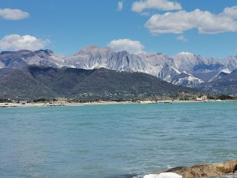 Carrara Marble-Day-Tour - enjoy fun, music and food-tasting - Starting Point and First Impressions