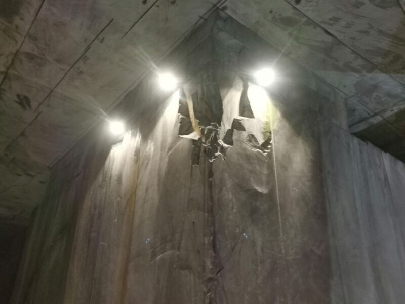 Carrara Marble-Day-Tour - enjoy fun, music and food-tasting - End of the Tour in Marina di Carrara
