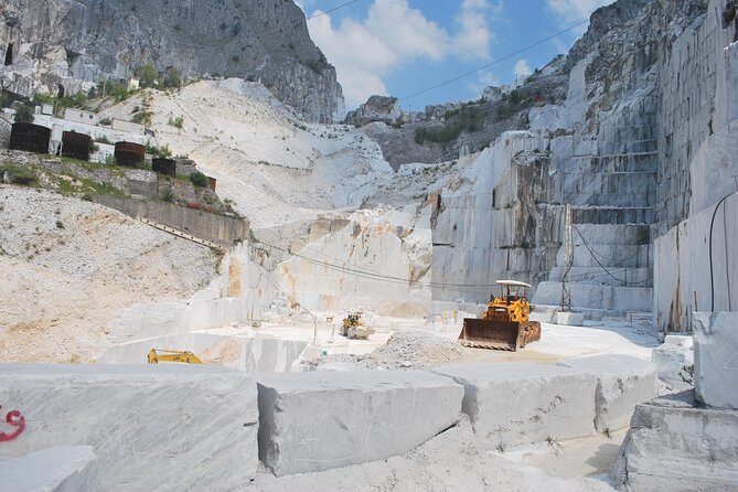 Carrara marble quarries Cinque Terre PRIVATE TOUR from FLORENCE - Exploring the Carrara Marble Quarries: A Natural Marvel