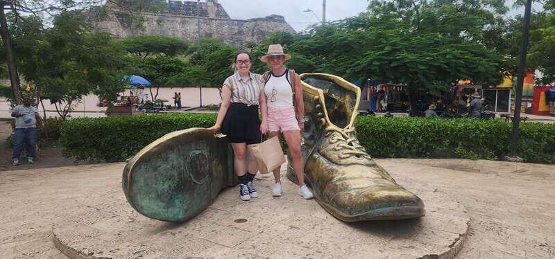 Cartagena: BILINGUAL CITYTOUR + SAN FELIPE CASTLE & Old city - Who Should Consider This Tour?