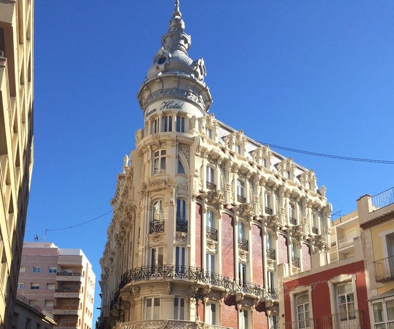 Cartagena: Guided City Private Walking Tour - The Experience: What You Can Expect