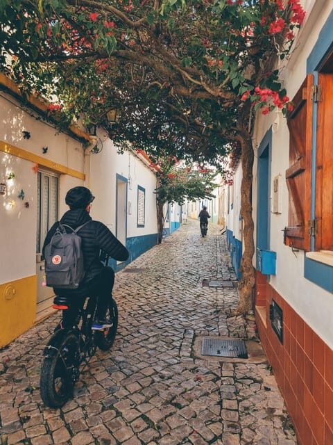 Carvoeiro & Ferragudo: Private Fat Bike Tour - Key Points