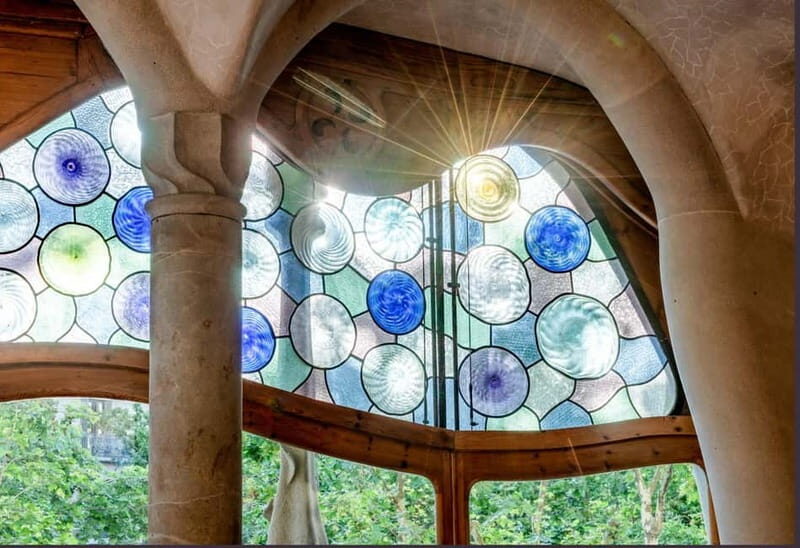 Casa Batlló First Access Insider Tour With Breakfast - Detailed Breakdown of the Tour Itinerary