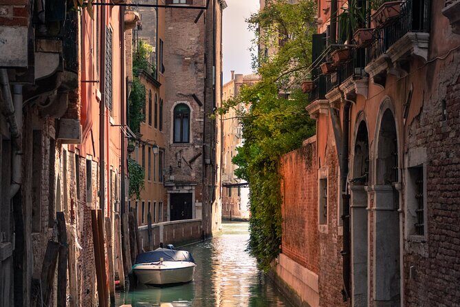 Casanova, Vivaldi, and Marco Polo Private Walking Tour - What to Expect from This Unique Venice Tour