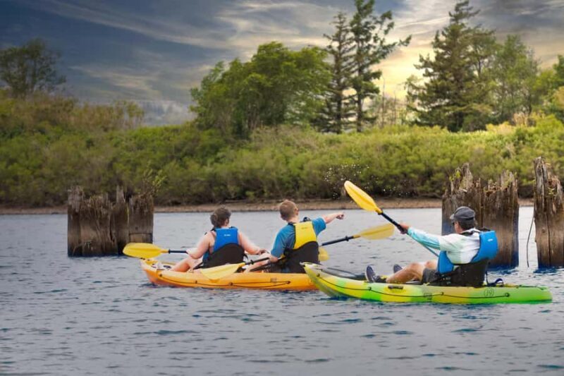 Cascade Locks: Columbia River Gorge Kayak Tour - An Inside Look at the Columbia River Gorge Kayak Tour