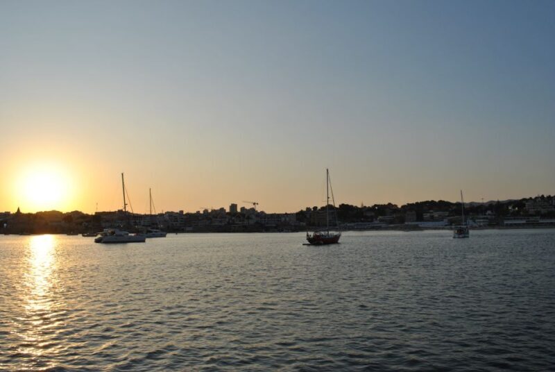 Cascais: 2-Hour Sunset Cruise - Practical Tips for Booking and Enjoying