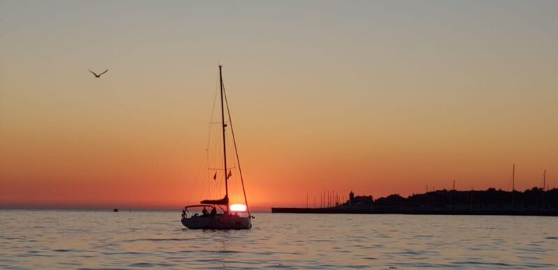 Cascais: 2-Hour Sunset Cruise - FAQ