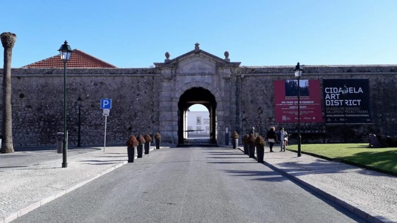 Cascais: Walking Tour Through Town Center - Key Points