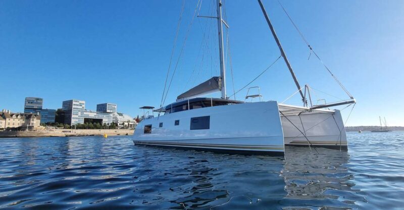 Cascais:Luxury Private Sailing Catamaran Cruise with a Drink - Who Will Appreciate This Experience?