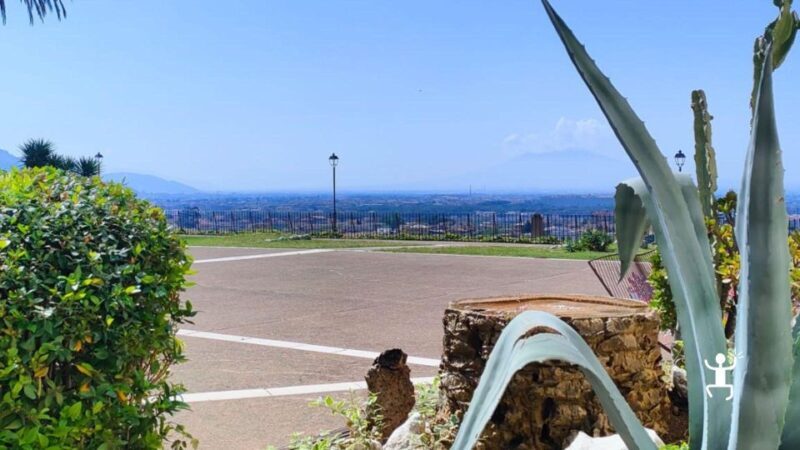Caserta: E-bike tour to the Royal Belvedere Silk Factory - The Modern E-bikes and Riding Experience