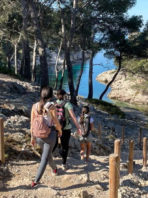 Cassis: 3 Calanques Half-Day Hiking Tour with Swimming - Key Points