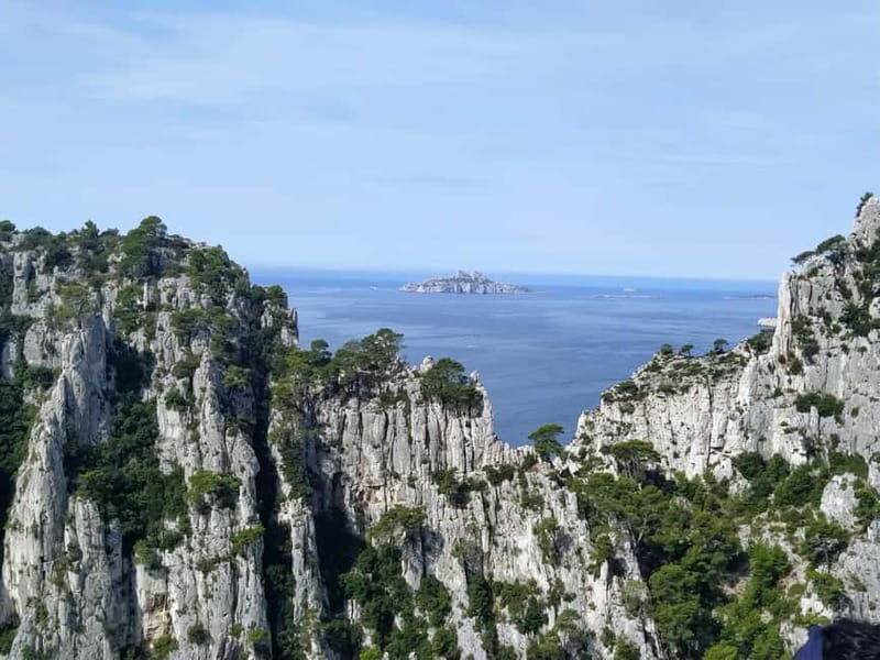 Cassis: 3 Calanques Half-Day Hiking Tour with Swimming - An In-Depth Look at the Tour Experience