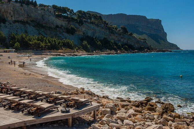 Cassis, Winery visit & Calanques from Aix en Provence. - Who Would Enjoy This Tour?
