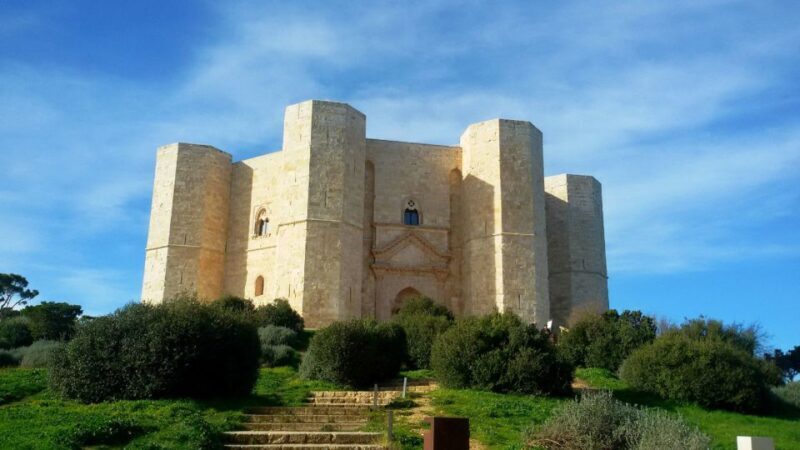 Castel del Monte private tour: The Crown of Italy - Key Points