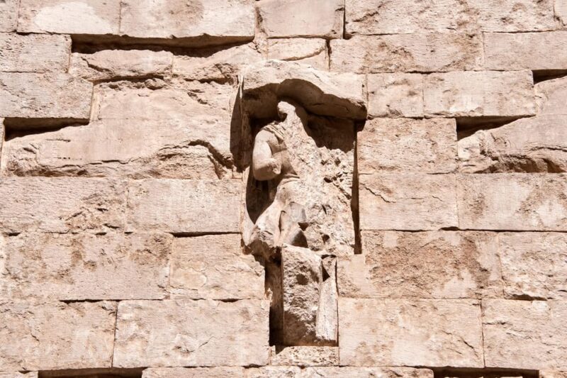 Castel del Monte Skip-the-Line Entry Ticket - Who Should Consider This Tour?