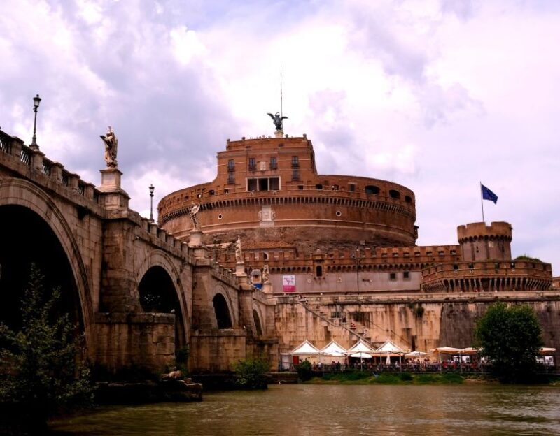 Castel Sant'Angelo: skip the line guided tour - tiered price - Key Points