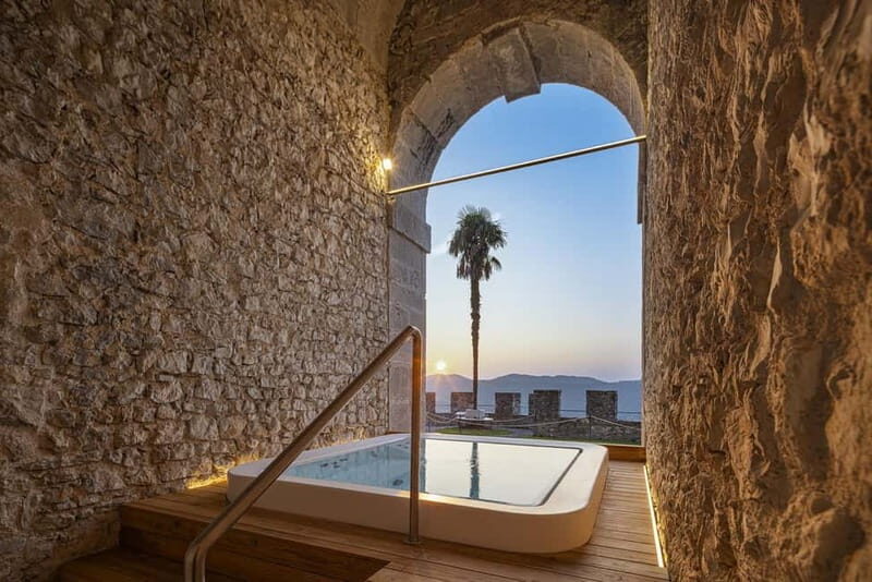 CastelBrando: Relax at a Spa inside an ancient castle - Key Points