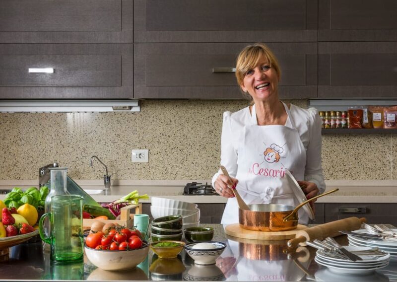 Castellina in Chianti: Dining Experience at a Local's Home - Who Should Consider This Tour?