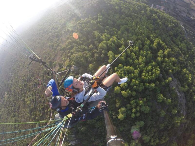 Castelsardo: tandem paragliding flight in Littigheddu - Weather and Flexibility