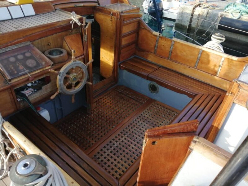 Castro marina (LE) Sailing boat trip on vintage Cassiopèe - The Routing and Highlights