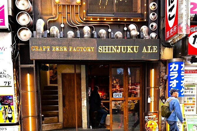 Casual Japanese SAKE tasting and snack experience in Kabukicho - Who is this experience best suited for?