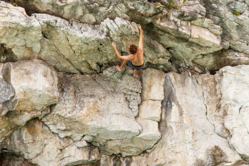 Cat Ba: Advanced Rock Climbing & Cliff Jumping Boat Tour - The Experience in Detail: From Start to Finish