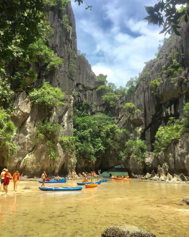 Cat Ba beauties both day and night, both park and bay - FAQs