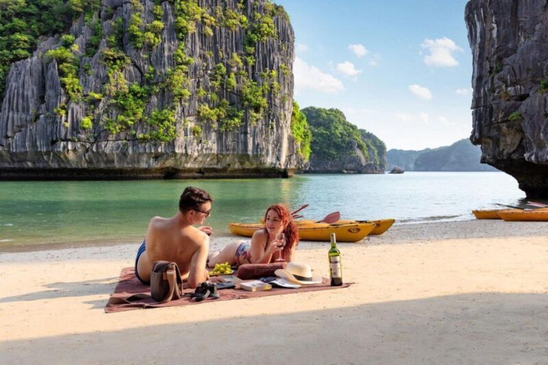 Cat Ba Lan ha Bay Cruise 2 Days 1 Night: Kayak, Swim,Biking - Key Points