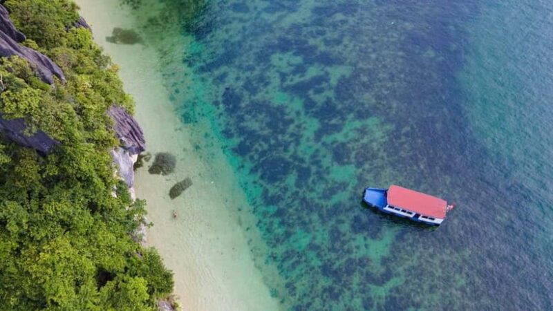 Cat Ba: Lan Ha Bay Private 1/2 Day Boat Tour with Kayaking - Starting Point: Comfort and Convenience
