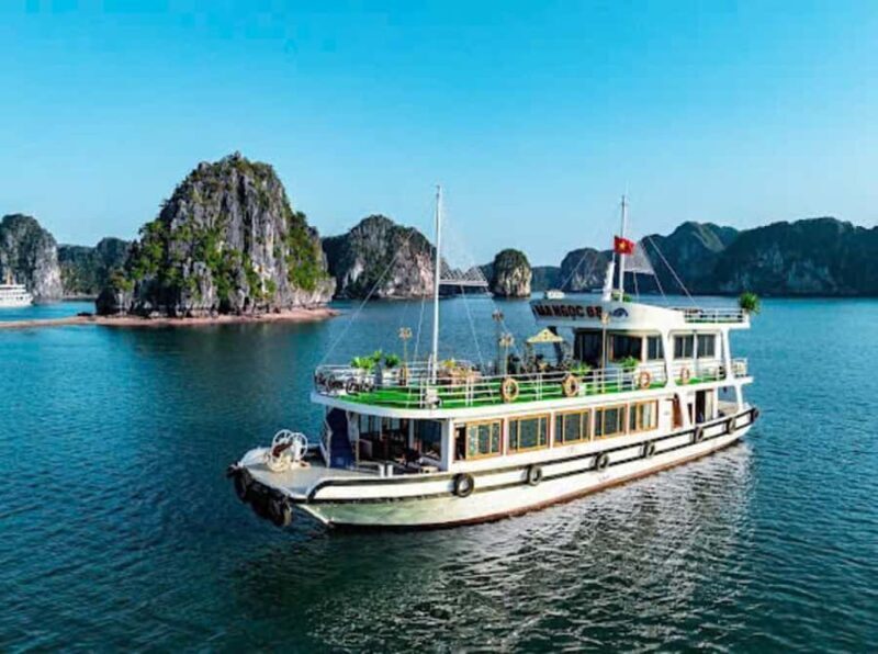 Cat Ba: Lan Ha & Halong bay with kayak, bike, Monkey island - The Experience in Detail