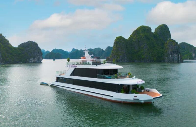 Cat Ba: Premium Lan Ha Bay Cruise with Kayaking & Swimming - An In-Depth Look at the Lan Ha Bay Premium Cruise