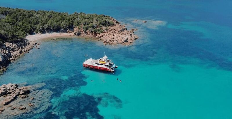 Catamaran cruise to the Lavezzi Islands - Key Points