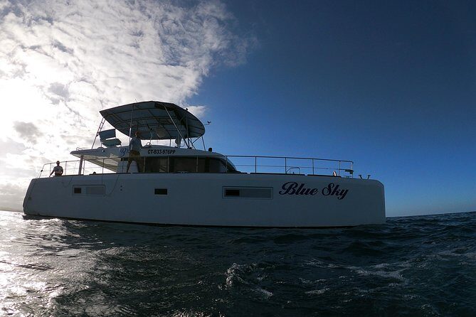 Catamaran Cruise with Snorkeling and lunch on board! - The Itinerary in Detail