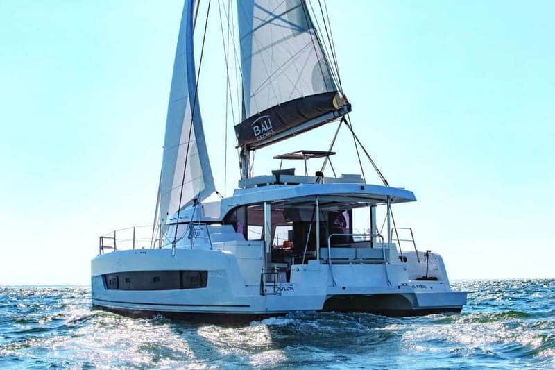 Catamaran day trip in Palermo with lunch or aperitif for 12 people - FAQ