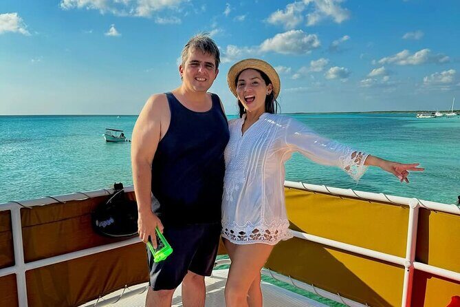 Catamaran Excursion + Open bar + Snorkeling at El Cielo - FAQs