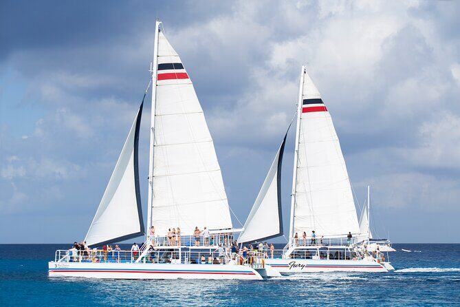Catamaran Fury Cozumel Snorkel, Lunch and Beach Club **Official** - Key Points