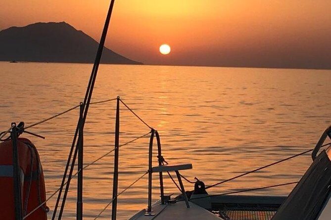 Catamaran Half Day Afternoon Cruise With Sunset: Kleftiko - Why Choose This Milos Catamaran Cruise?
