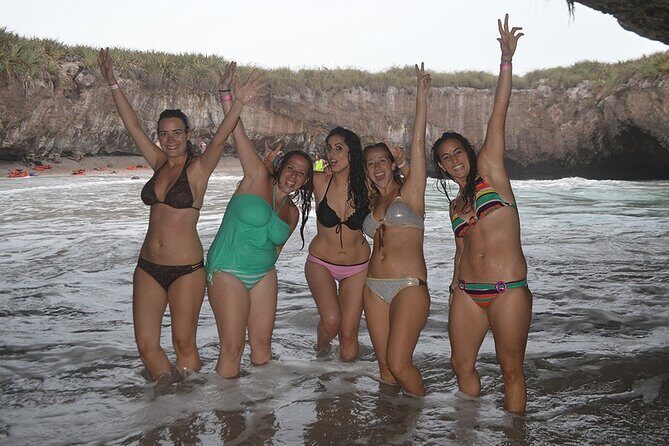 Catamaran Islas Marietas - Snorkel & Open Bar - The Sum Up