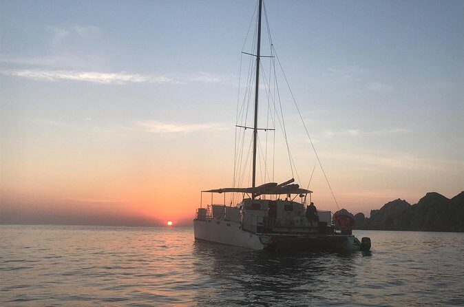 Catamaran LA TORTUGA SUNSET Private Cruise - FAQ