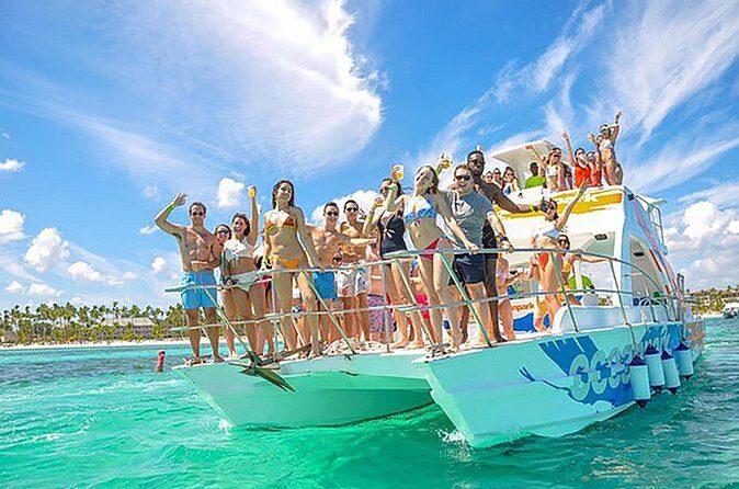 Catamaran Party for Adults in Punta Cana with Drinks - Who Will Love This Tour?