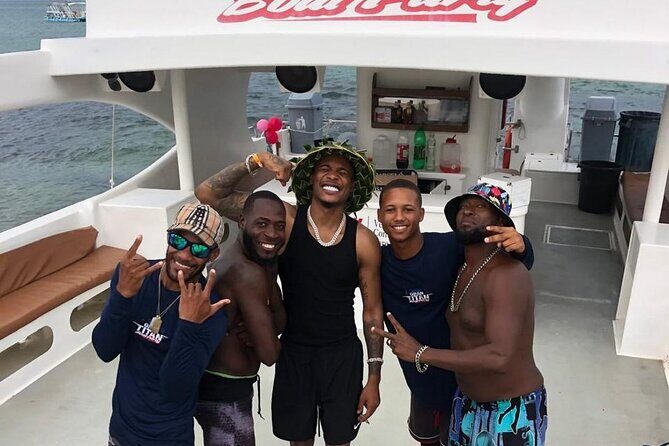 Catamaran party in Punta Cana with open bar, music and more - FAQ