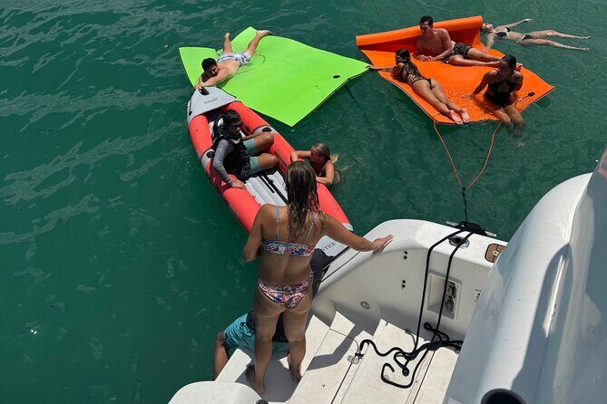 Catamaran Party Rentals for Up to 13 Guests - FAQs