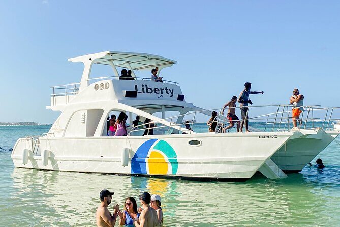 Catamaran Private Group Tour - A Deeper Look at the Private Catamaran Experience