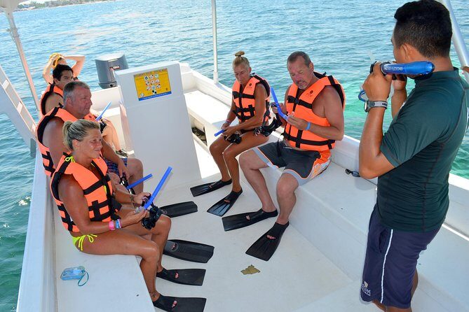 Catamaran Sail and Snorkeling Tour with Open Bar in Puerto Morelos - Food, Drinks, and Overall Value