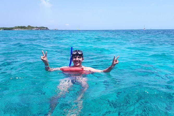 Catamaran Sailing and Snorkeling to Isla Mujeres from Cancun - FAQ